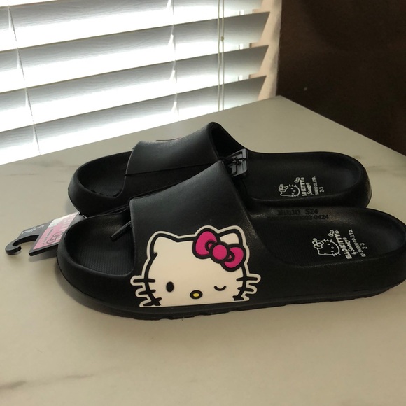 Hello Kitty | Shoes | New Hello Kitty Sandals | Poshmark